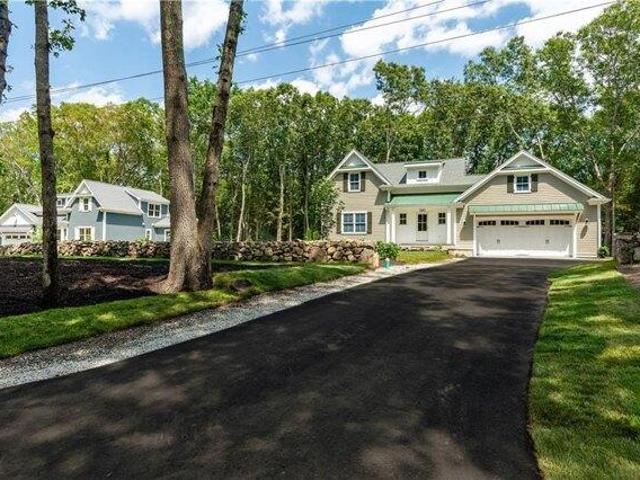 house with 3 bedroom, Warwick RI ES104189801
