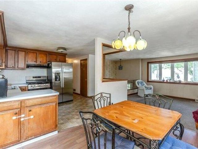 house with 3 bedroom, Warwick RI ES104510909