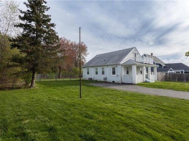 house with 3 bedroom, Warwick RI ES104542127