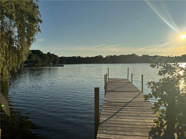 house with 3 bedroom, Warwick RI ES105095108