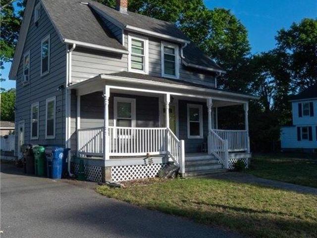 house with 3 bedroom, Warwick RI ES105092907