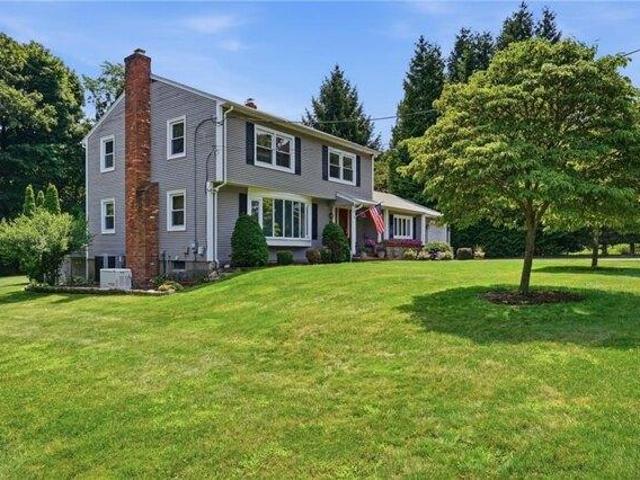 house with 3 bedroom, Warwick RI ES105093131