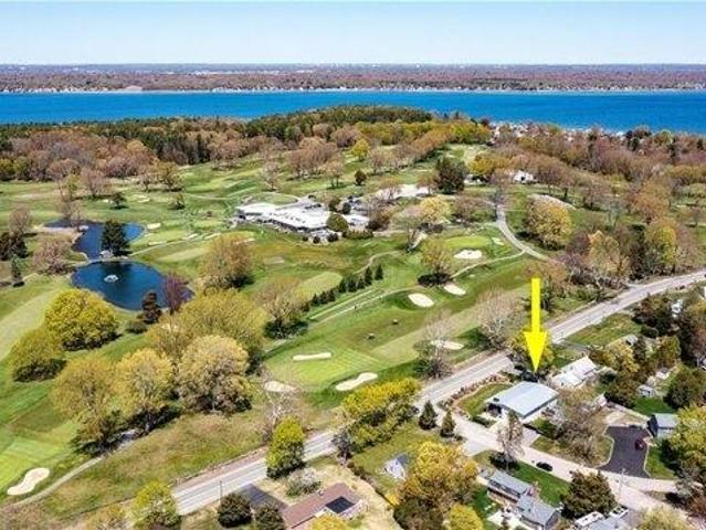 house with 3 bedroom, Warwick RI ES105112927