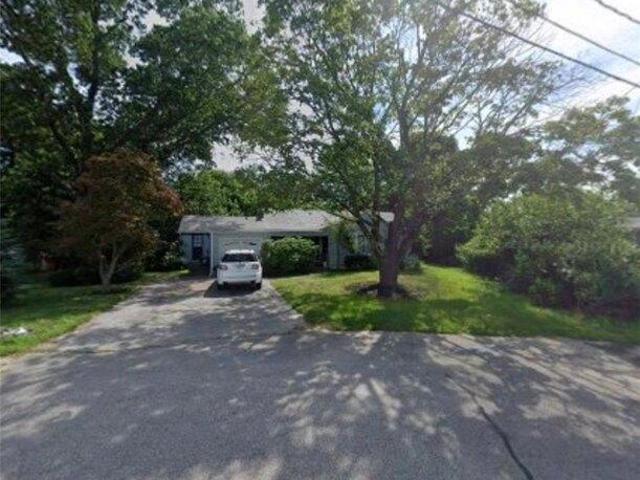 house with 3 bedroom, Warwick RI ES105140035