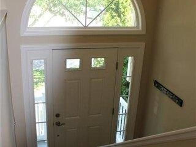 house with 3 bedroom, Warwick RI ES105156260