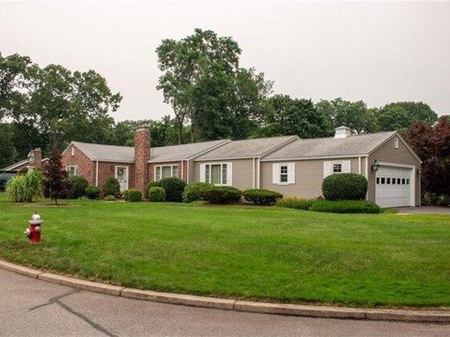 house with 3 bedroom, Warwick RI ES105160400