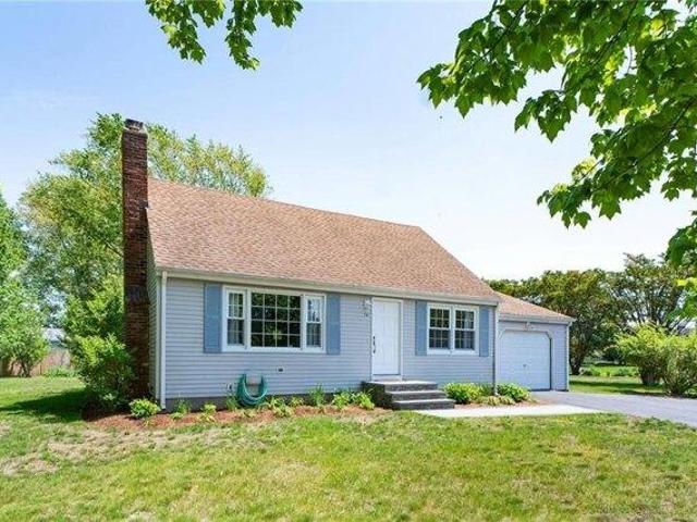 house with 3 bedroom, Warwick RI ES103035635