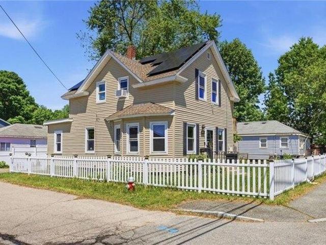 house with 3 bedroom, Warwick RI ES103443960