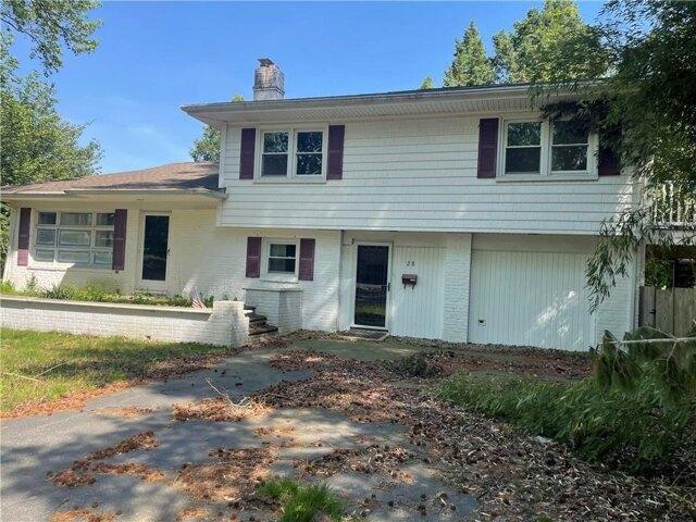 house with 3 bedroom, Warwick RI ES103494447