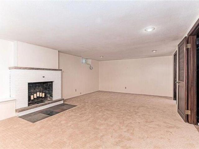 house with 3 bedroom, Warwick RI ES103623659