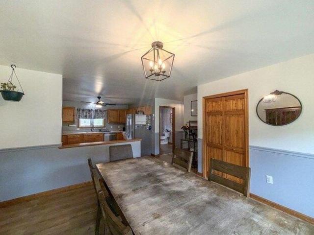 house with 3 bedroom, Ware MA DLS102373063