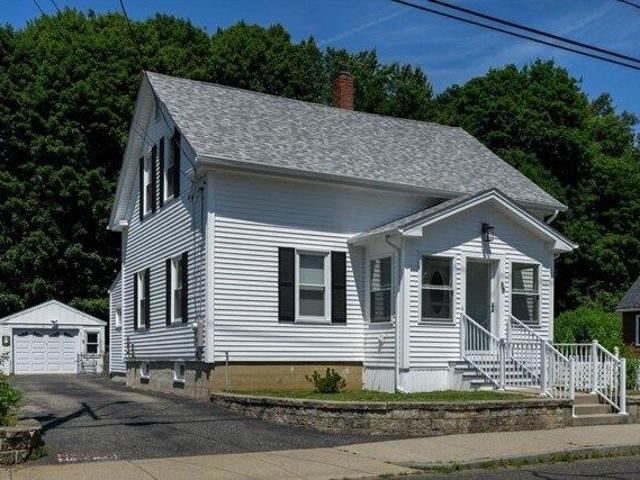 house with 3 bedroom, Ware MA ES104297087