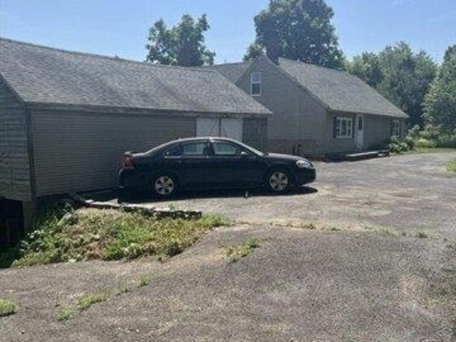 house with 3 bedroom, Ware MA ES104604415