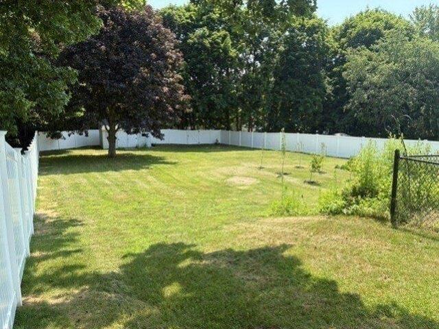 house with 3 bedroom, Ware MA ES105041383