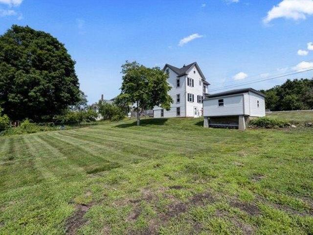 house with 3 bedroom, Ware MA ES105095694