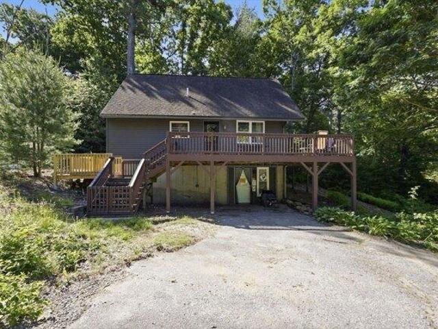 house with 3 bedroom, Ware MA ES103774033