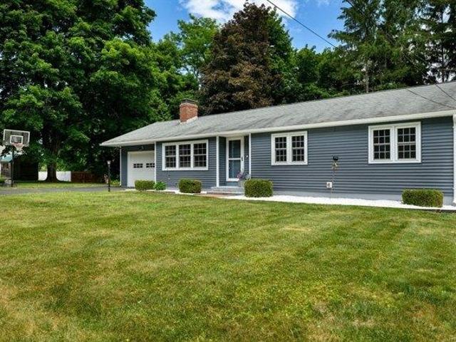house with 3 bedroom, Ware MA ES103969106