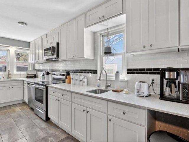 house with 3 bedroom, Wareham MA DLS102412313