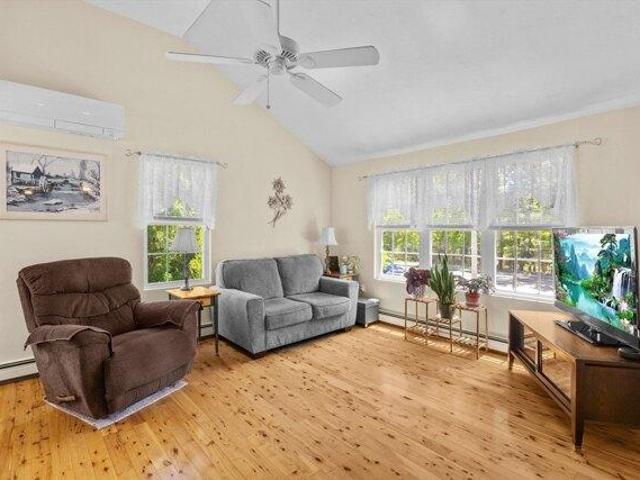 house with 3 bedroom, Wareham MA DS104151973