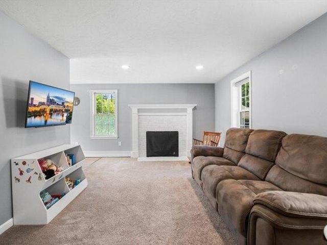 house with 3 bedroom, Wareham MA DS104232631