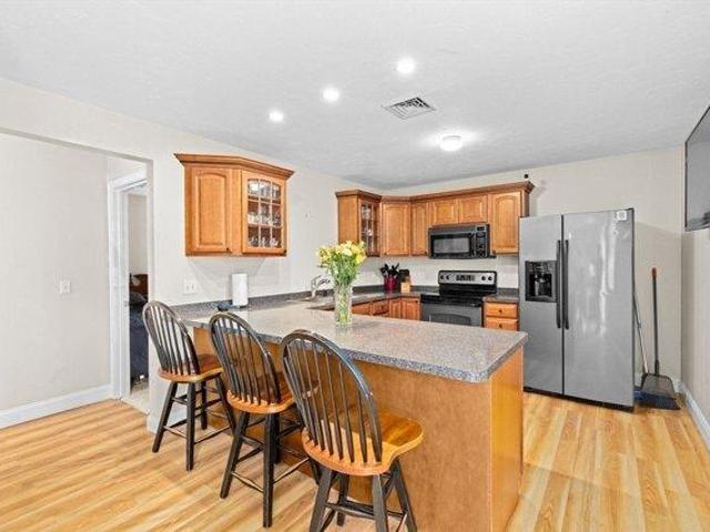 house with 3 bedroom, Wareham MA DS102634171
