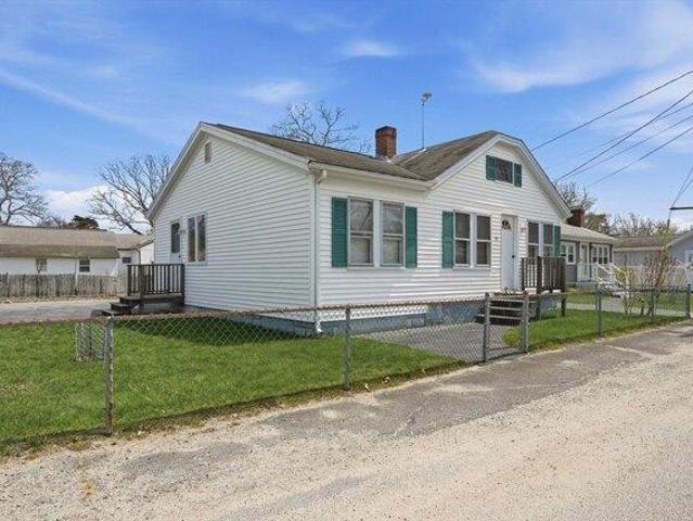 house with 3 bedroom, Wareham MA DS102634474