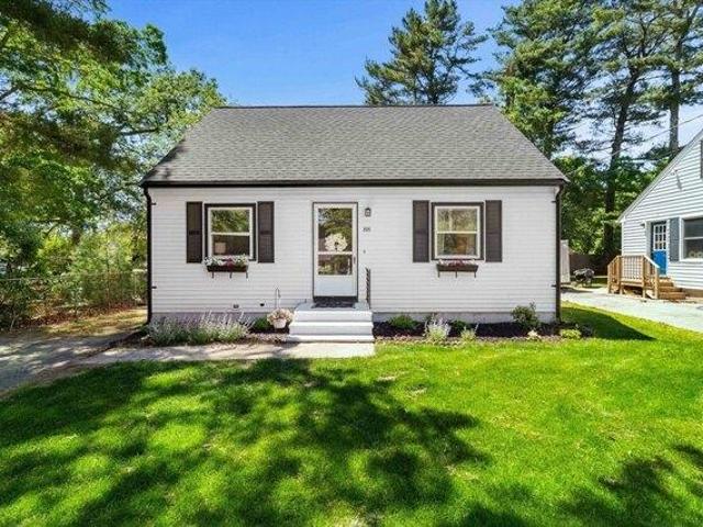 house with 3 bedroom, Wareham MA DS103250979