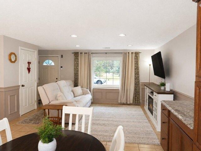 house with 3 bedroom, Wareham MA ES104076772