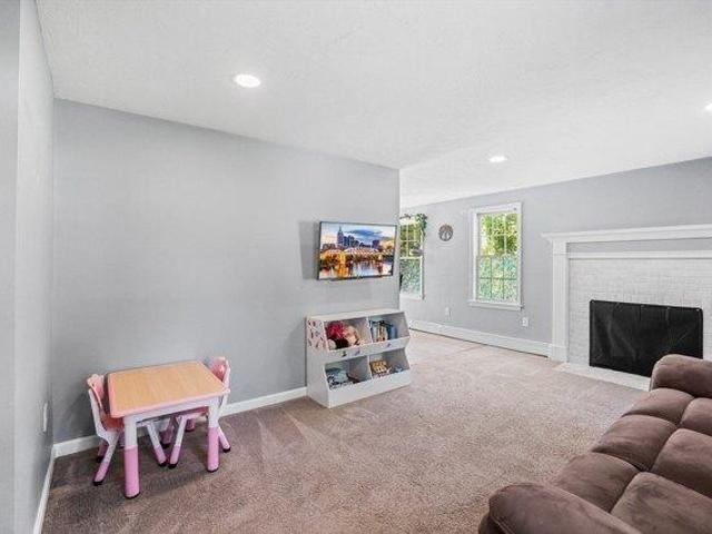 house with 3 bedroom, Wareham MA ES104232631