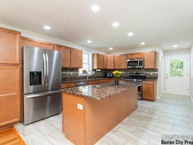 house with 3 bedroom, Wareham MA ES104331093