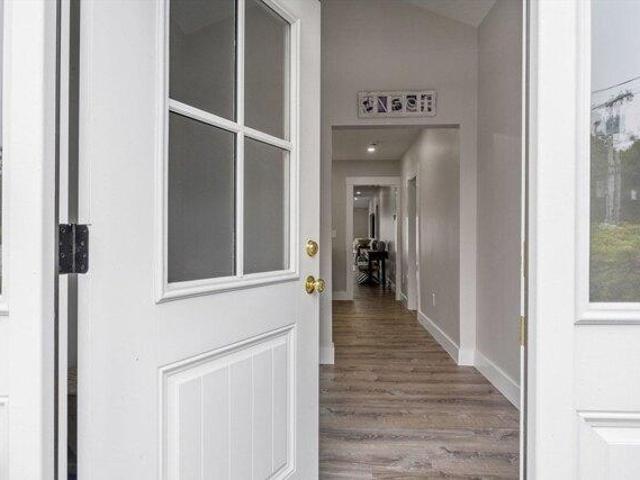 house with 3 bedroom, Wareham MA ES104848517