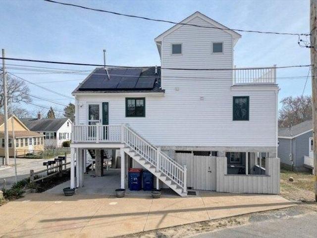 house with 3 bedroom, Wareham MA ES105204390