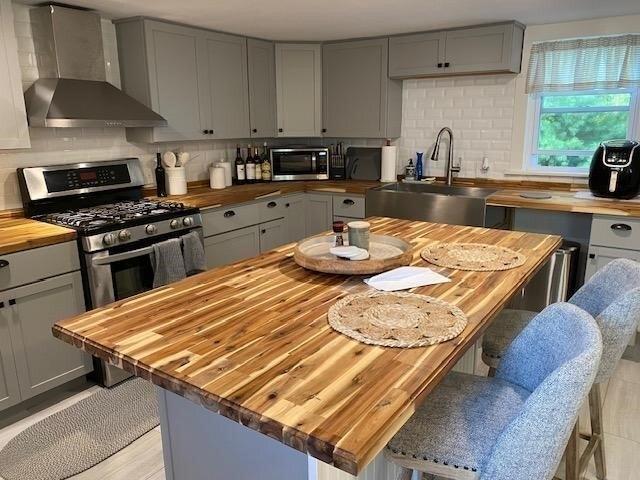 house with 3 bedroom, Wareham MA ES103035426
