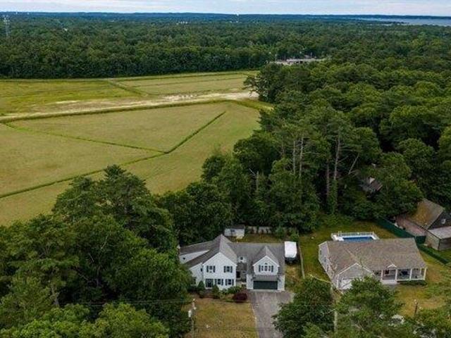 house with 3 bedroom, Wareham MA ES103664340