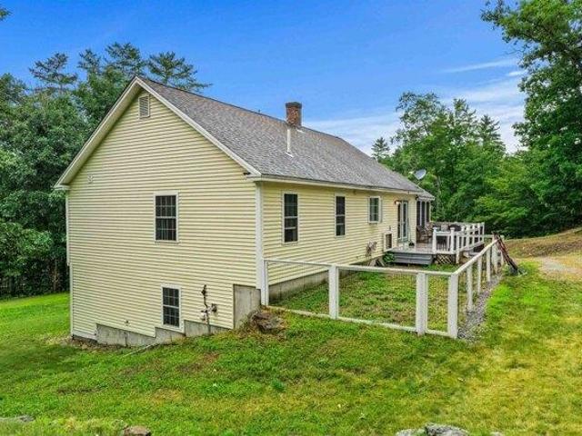 house with 3 bedroom, Warner NH ES104790385
