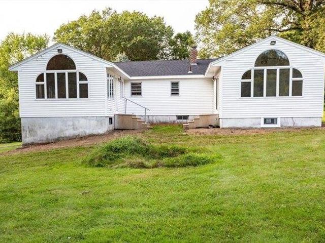 house with 3 bedroom, Warren MA DLS102860032