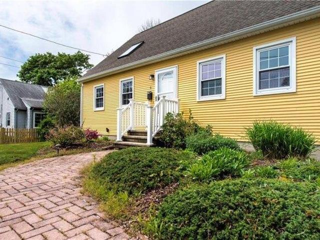 house with 3 bedroom, Warren RI DLS102478272