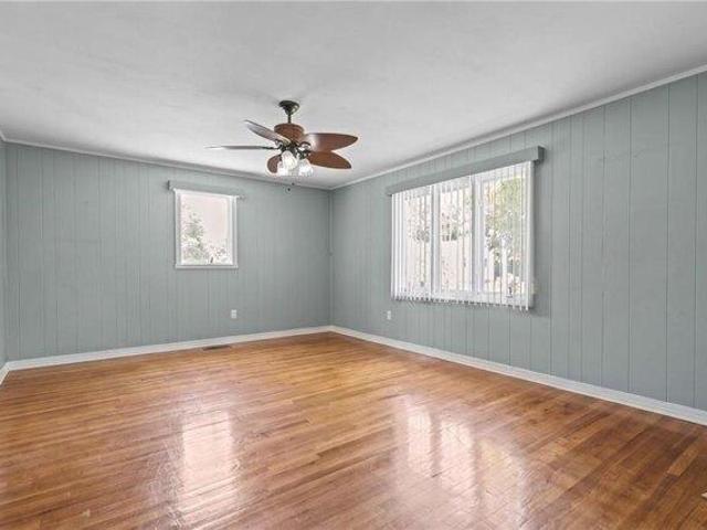 house with 3 bedroom, Warren RI DS103443613