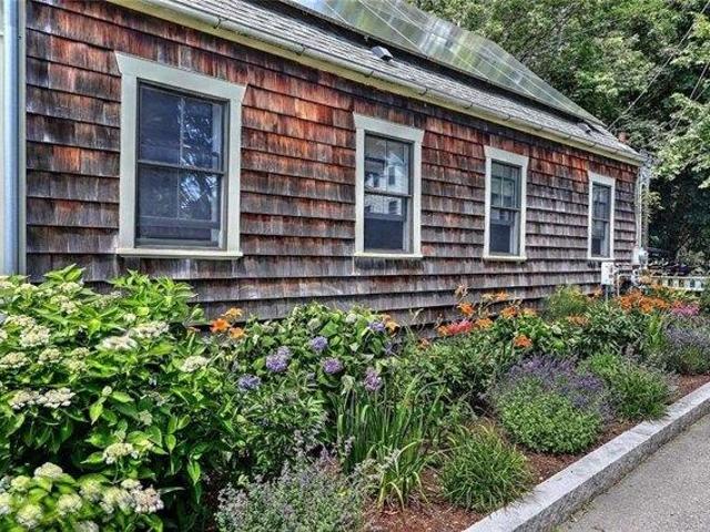 house with 3 bedroom, Warren RI ES105107003