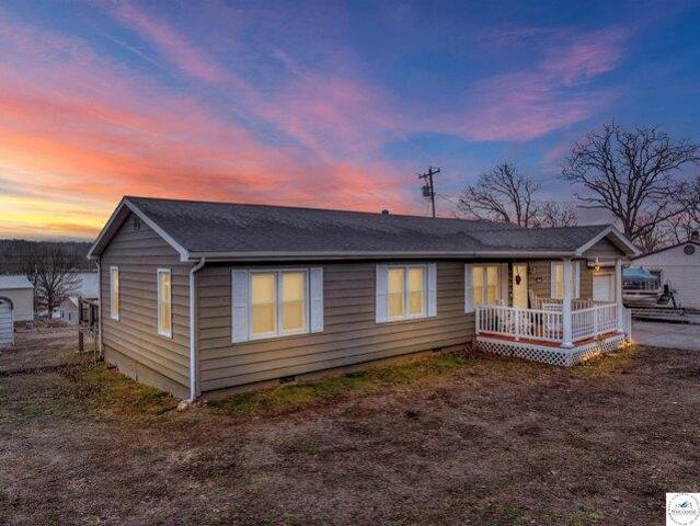 house with 3 bedroom, Warsaw MO DLS88826924