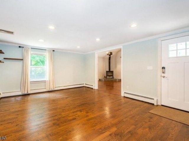 house with 3 bedroom, Washington Township NJ ES105191367