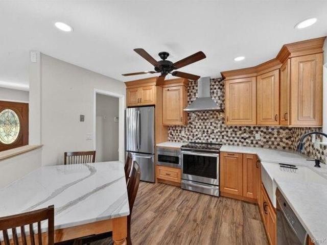 house with 3 bedroom, Washingtonville NY DS101781294