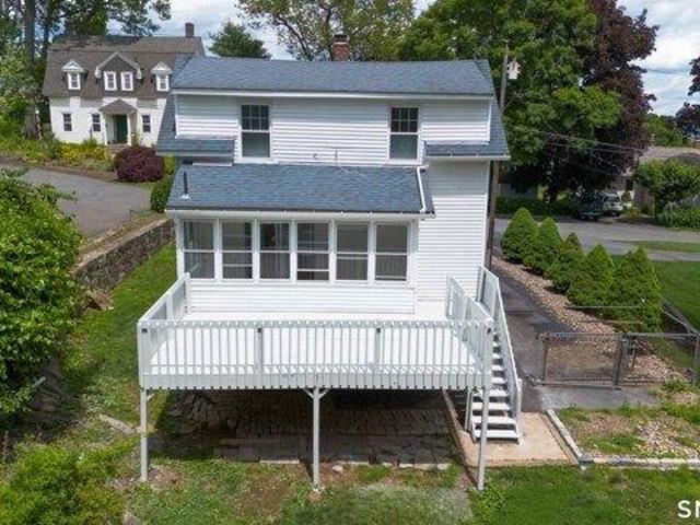 house with 3 bedroom, Waterbury CT DS104406470