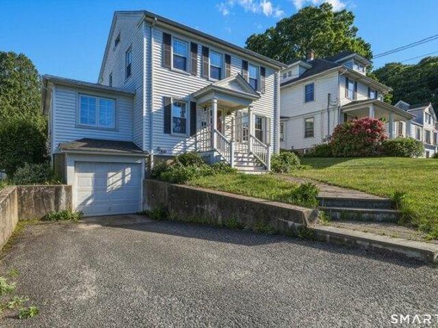 house with 3 bedroom, Waterbury CT DS104477162
