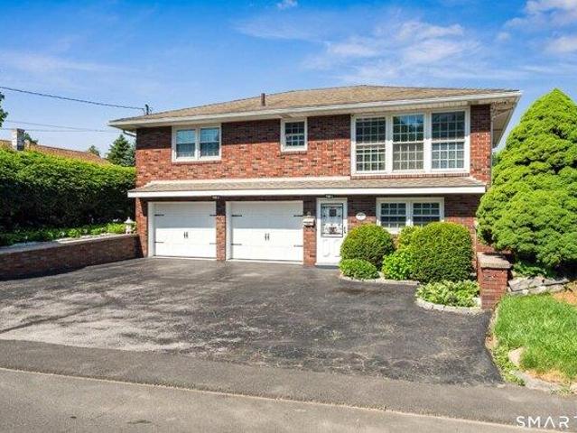 house with 3 bedroom, Waterbury CT DS104113295