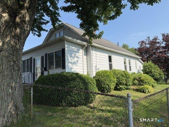 house with 3 bedroom, Waterbury CT DS104115360
