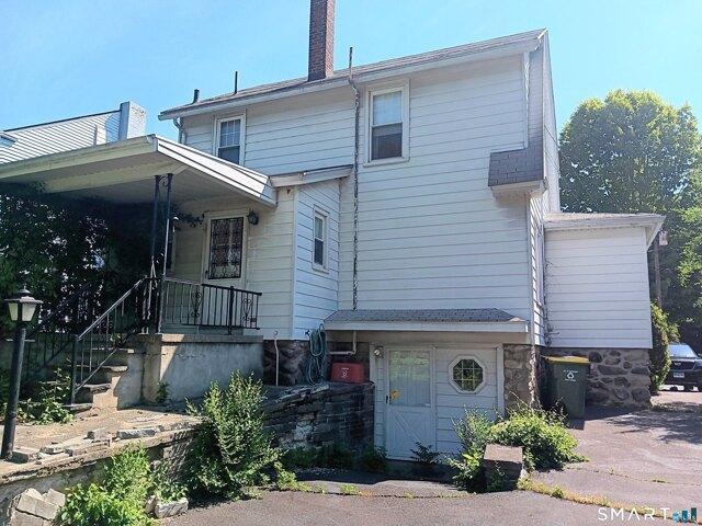 house with 3 bedroom, Waterbury CT ES103438397