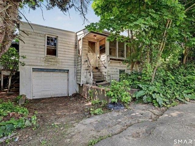 house with 3 bedroom, Waterbury CT ES103160457