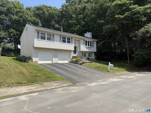 house with 3 bedroom, Waterbury CT ES104808732
