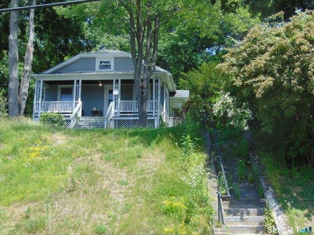 house with 3 bedroom, Waterbury CT ES104809735